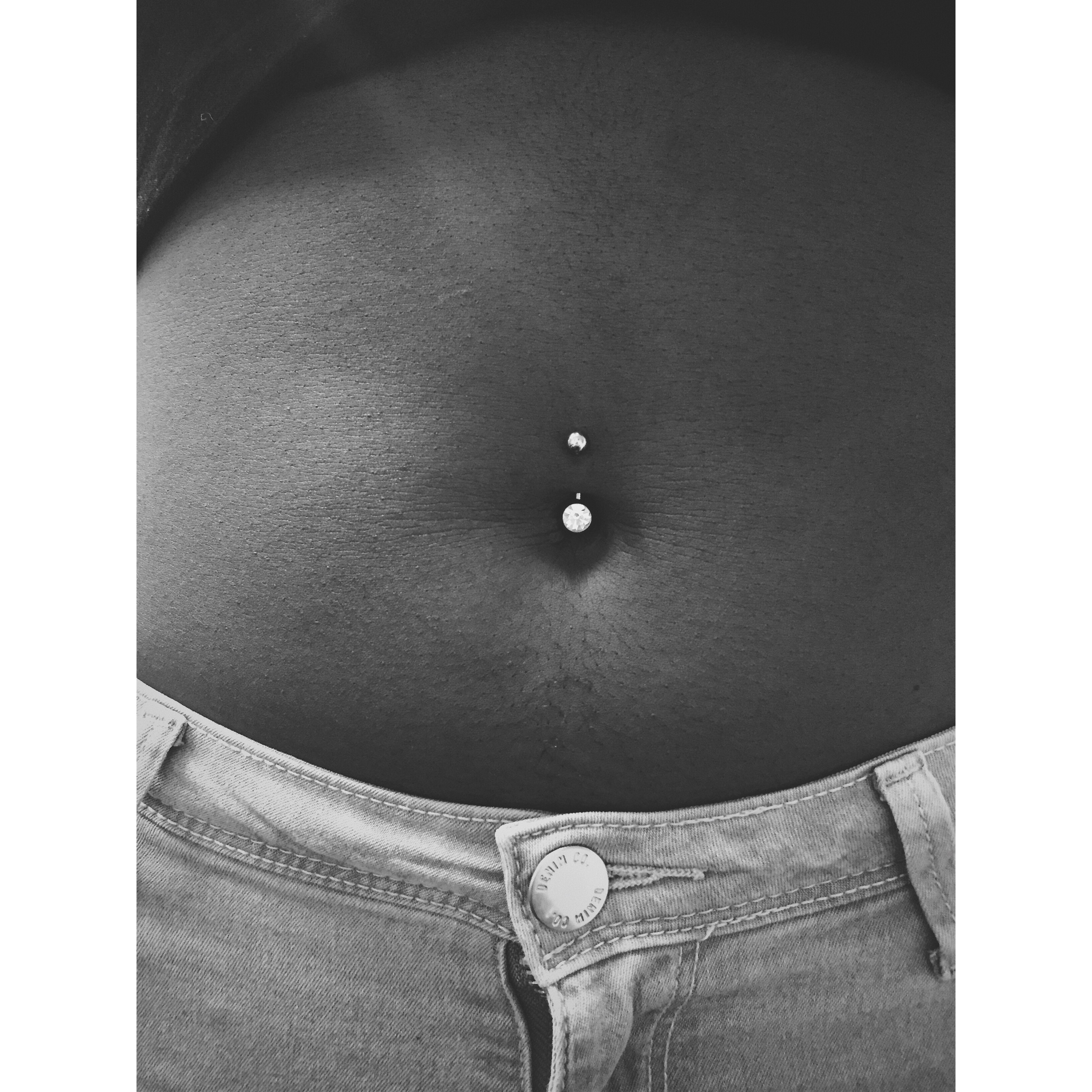 Navel – [ EL CAPITAN x BODY PIERCER ]